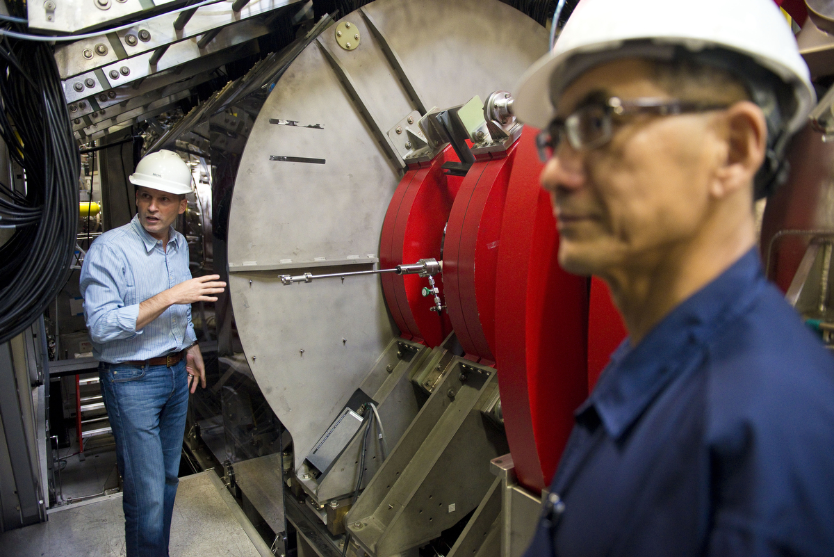 Bottling the stars – Aaron Orlowski